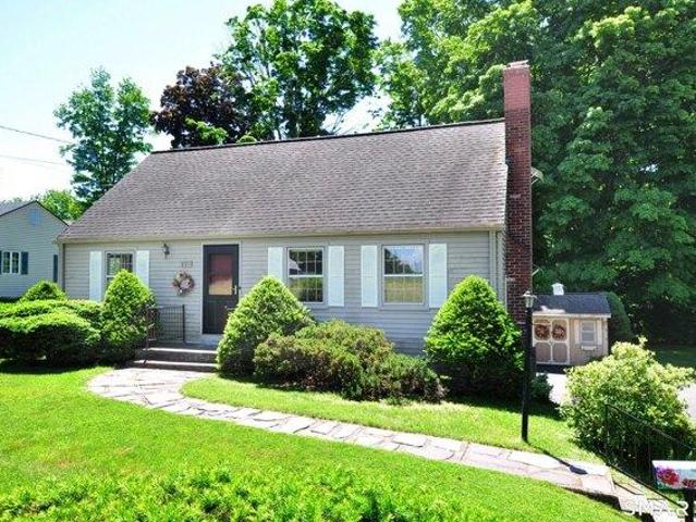 house with 3 bedroom, Windsor CT ES103440038