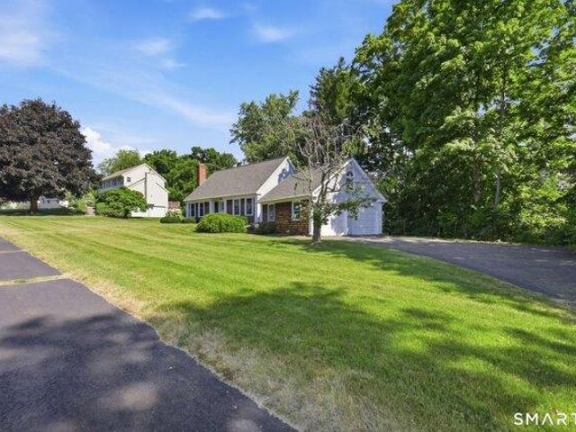 house with 3 bedroom, Windsor CT ES103620498