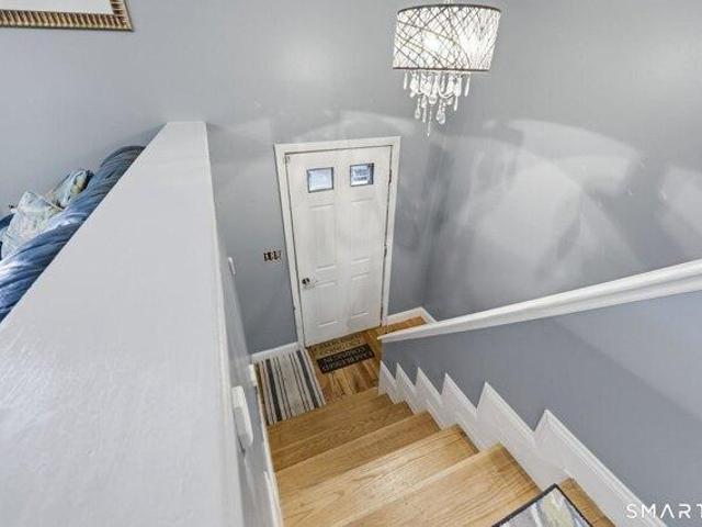 house with 3 bedroom, Windsor CT ES103664064