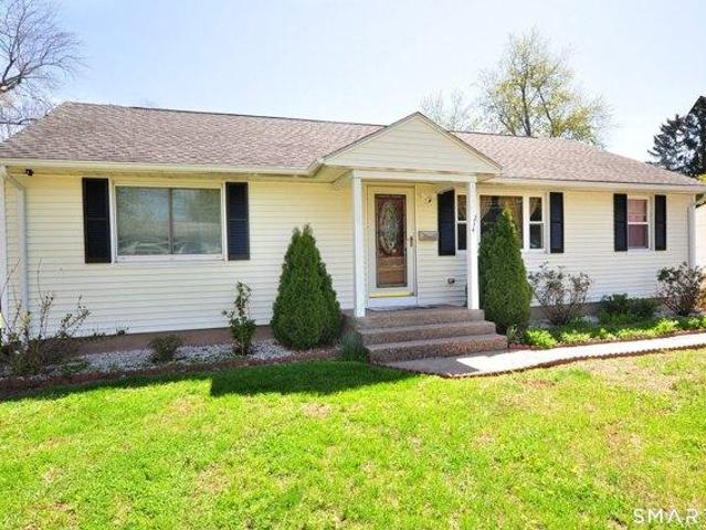 house with 3 bedroom, Windsor Locks CT DLS103073293