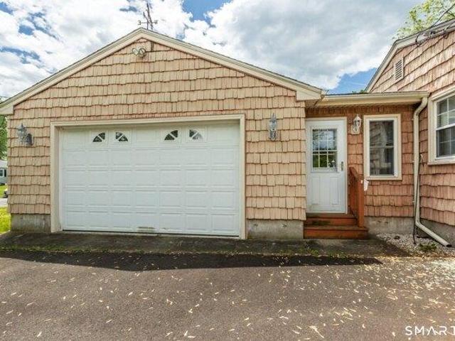 house with 3 bedroom, Windsor Locks CT DS103099193