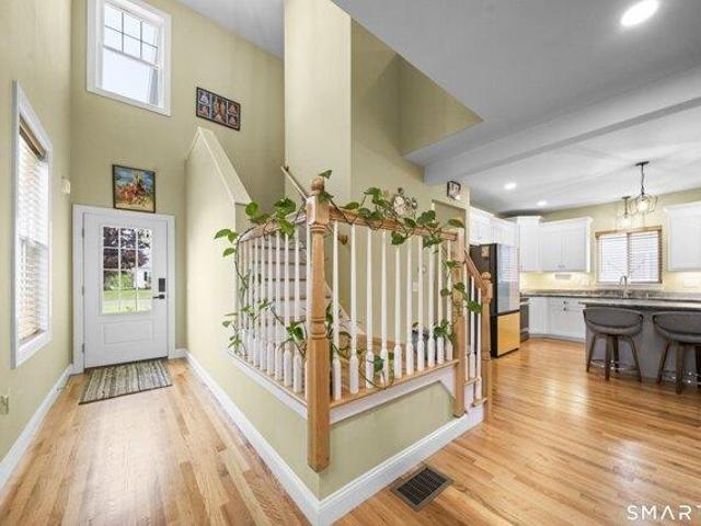 house with 3 bedroom, Windsor Locks CT ES104790719