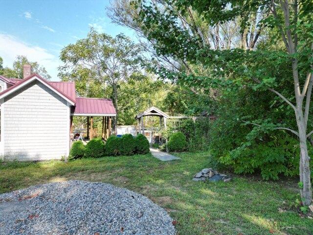 house with 3 bedroom, Winn ME ES103435329