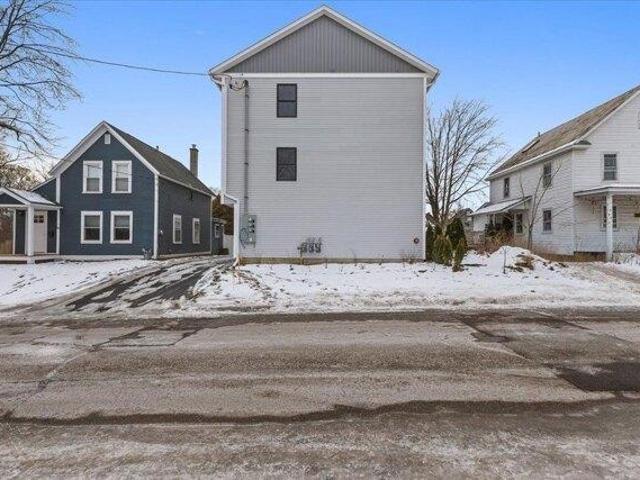 house with 3 bedroom, Winooski VT DLS102280295