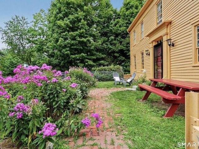 house with 3 bedroom, Wilton CT ES105257101