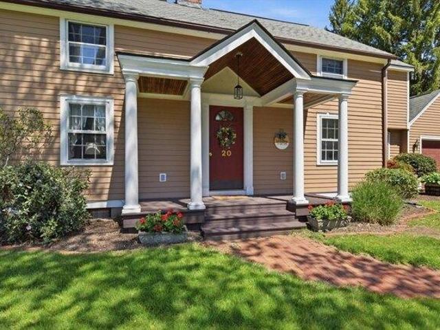house with 3 bedroom, Wilbraham MA DS102372084