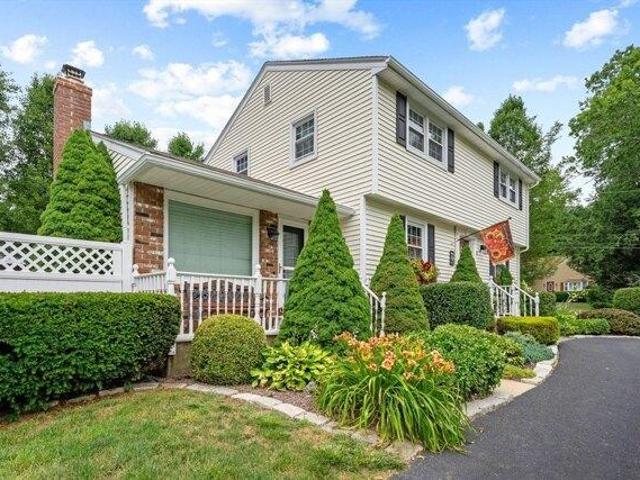house with 3 bedroom, Wilbraham MA ES103248147