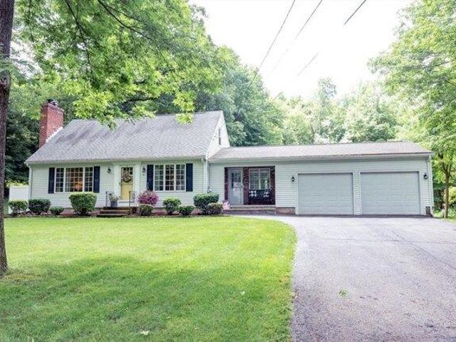 house with 3 bedroom, Wilbraham MA ES104078567