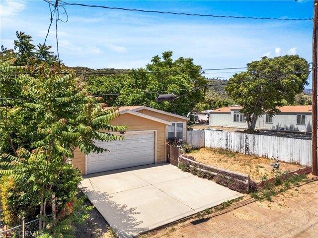house with 3 bedroom, Wildomar CA DLS88247105