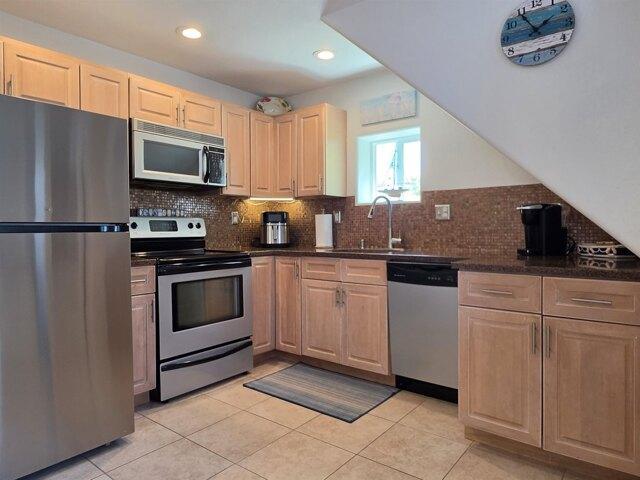house with 3 bedroom, Wildwood Crest NJ ES105232428