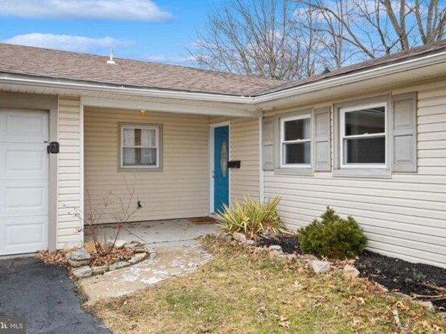 house with 3 bedroom, Willingboro NJ DLS101798637