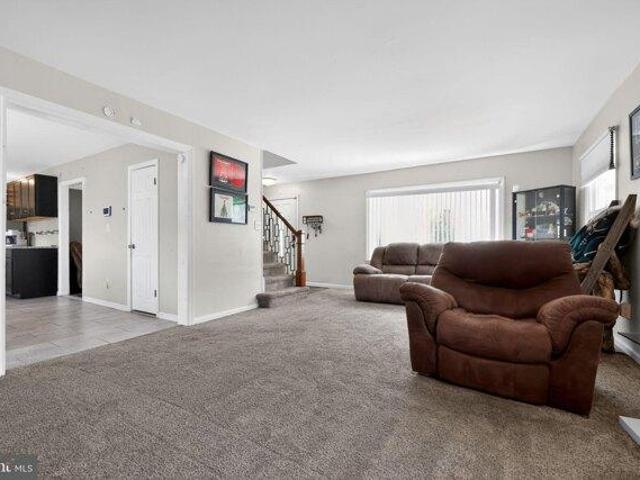 house with 3 bedroom, Willingboro NJ ES105192296