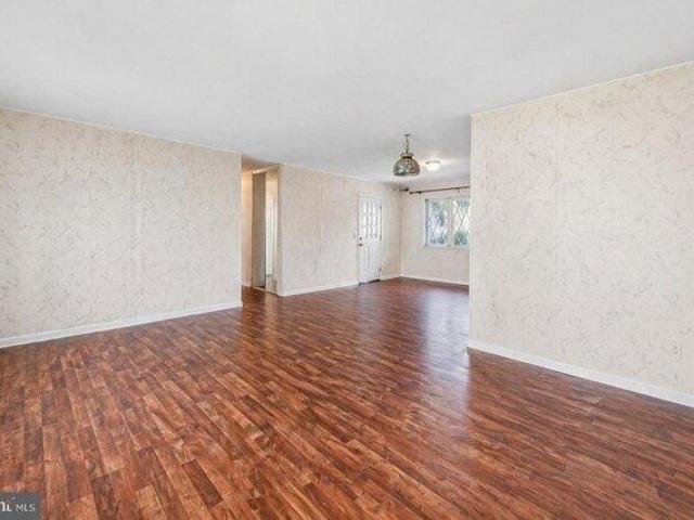house with 3 bedroom, Willingboro NJ ES105192674