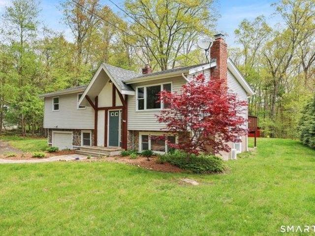 house with 3 bedroom, Willington CT DLS103072538