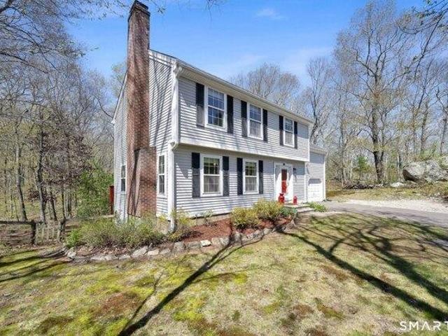 house with 3 bedroom, Willington CT ES104851927