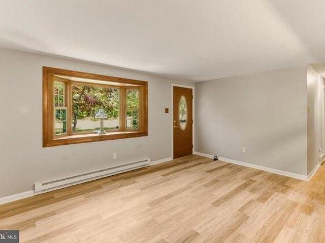 house with 3 bedroom, Williamstown NJ DS102561567