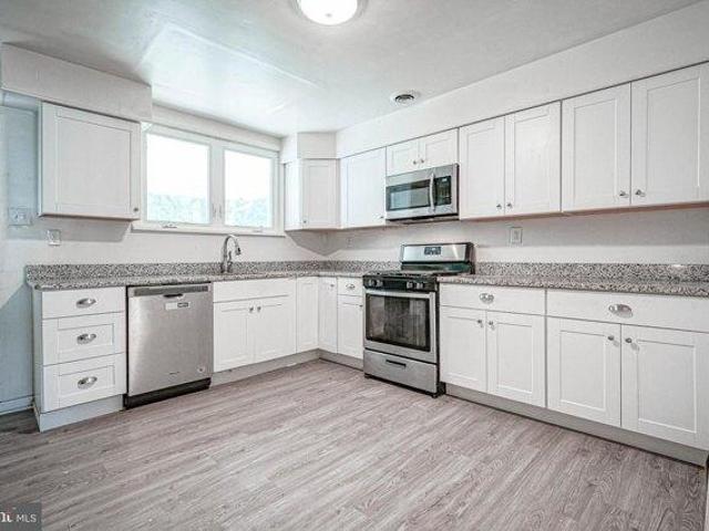 house with 3 bedroom, Williamstown NJ ES105204413
