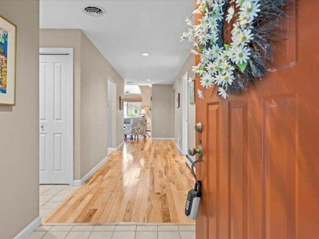 house with 3 bedroom, Williston VT ES105160125