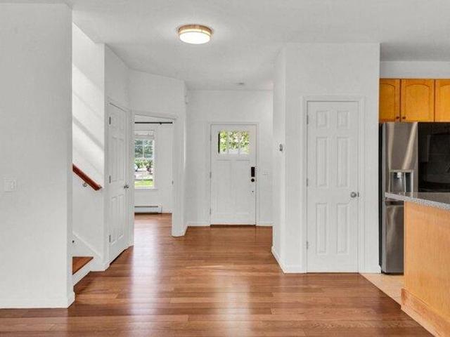 house with 3 bedroom, Williston VT ES105175813