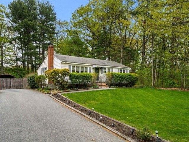 house with 3 bedroom, Wilmington MA DLS103069247