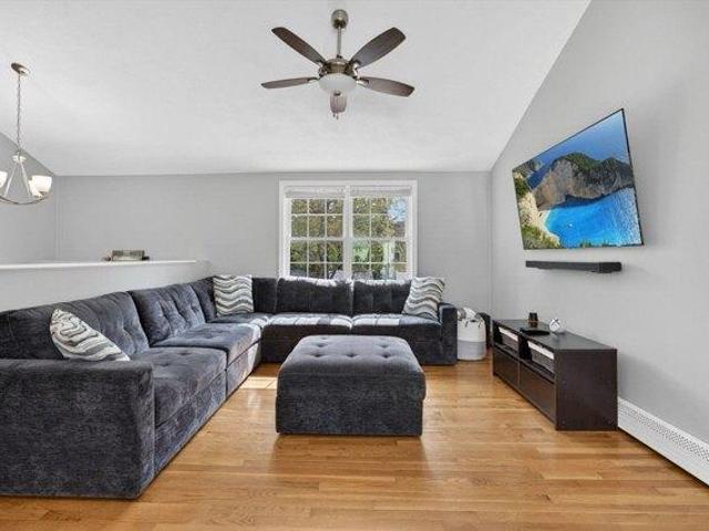 house with 3 bedroom, Wilmington MA DS102089122