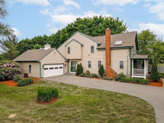 house with 3 bedroom, Wilmington MA ES104111944