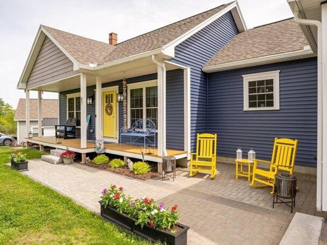 house with 3 bedroom, Wiscasset ME ES103188696