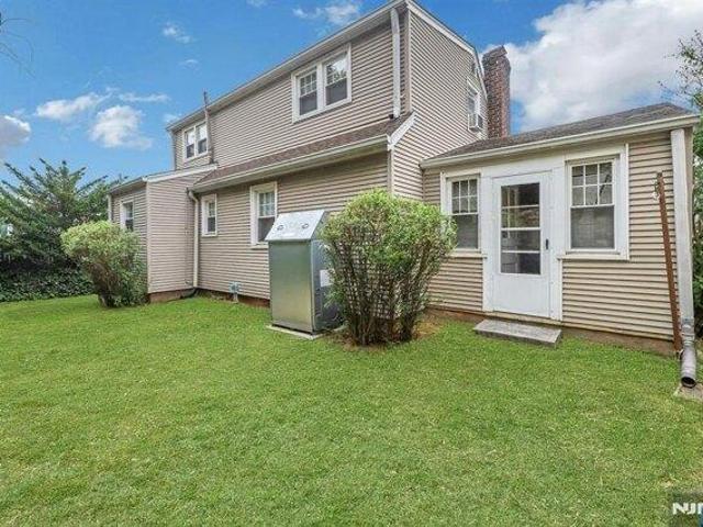 house with 3 bedroom, Wood Ridge NJ ES104188626