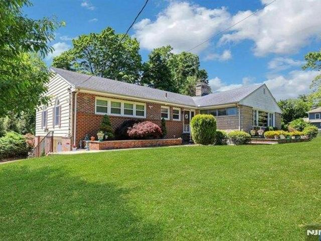 house with 3 bedroom, Woodcliff Lake NJ DS104442970