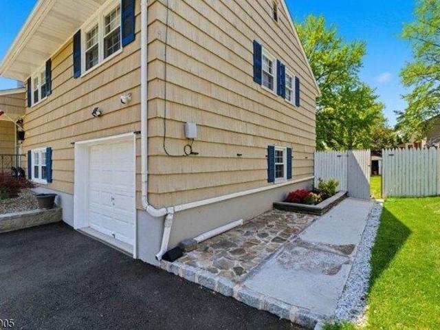 house with 3 bedroom, Woodbridge NJ ES104539161