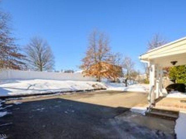 house with 3 bedroom, Woodbridge NJ ES105124287