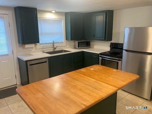 house with 3 bedroom, Woodbridge CT ES105176266