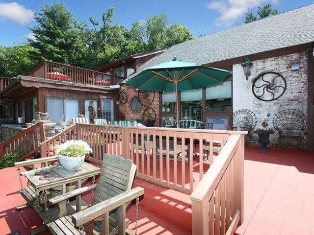 house with 3 bedroom, Woodbridge CT ES105171997