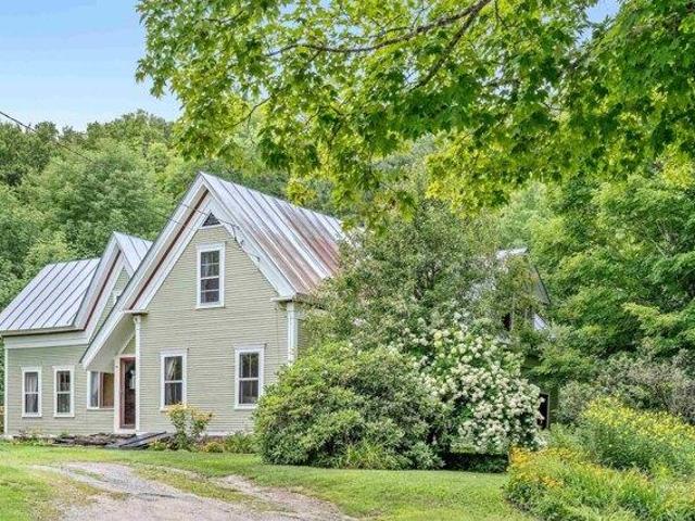 house with 3 bedroom, Woodbury VT ES105142757