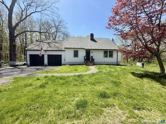 house with 3 bedroom, Woodbury CT DLS102279089