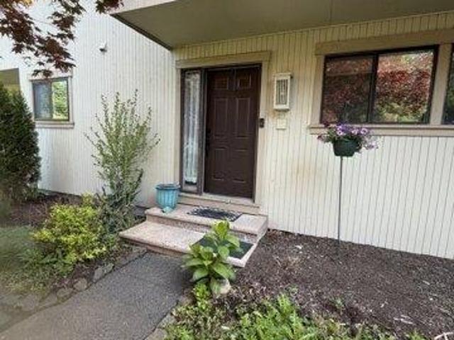 house with 3 bedroom, Woodbury CT DS102314444