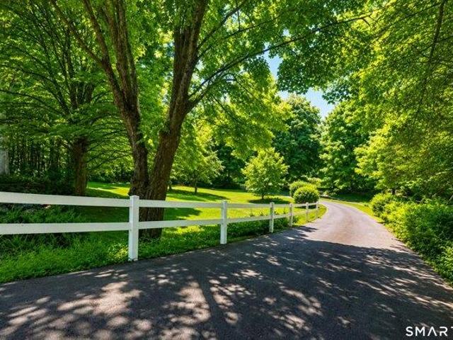 house with 3 bedroom, Woodbury CT ES103125545