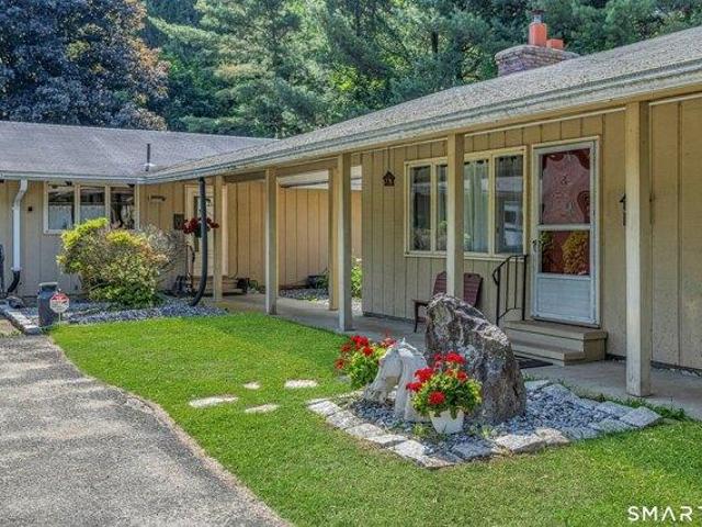house with 3 bedroom, Woodbury CT ES104833880