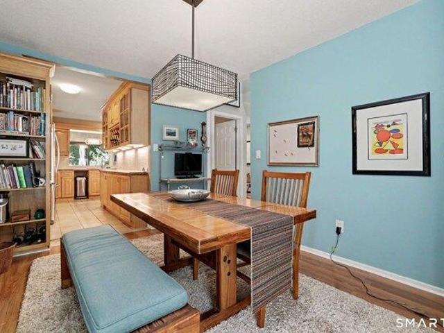 house with 3 bedroom, Woodbury CT ES105123345