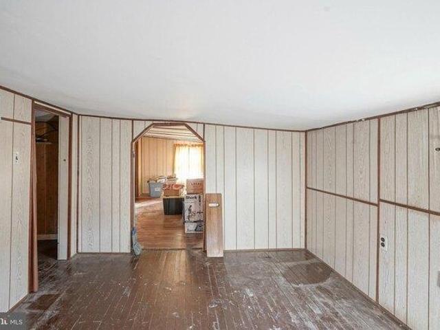 house with 3 bedroom, Woodbury NJ DLS101659847
