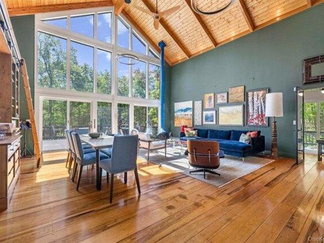 house with 3 bedroom, Woodstock NY ES104908413