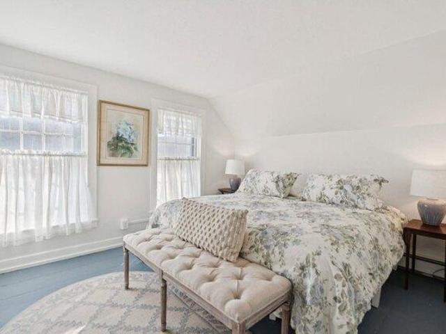 house with 3 bedroom, Woodstock VT ES105193430