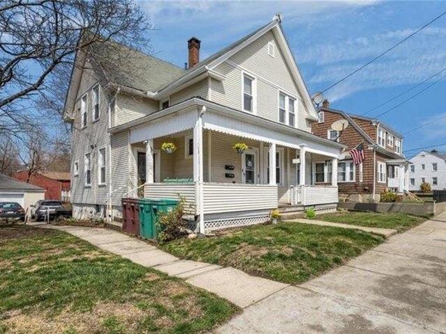 house with 3 bedroom, Woonsocket RI DLS102212839