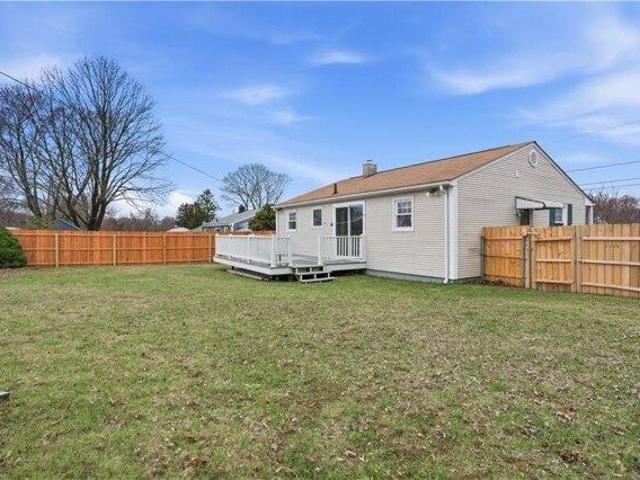 house with 3 bedroom, Woonsocket RI DLS102632483