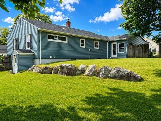 house with 3 bedroom, Woonsocket RI DS104408477
