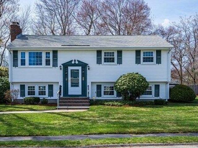 house with 3 bedroom, Woburn MA DLS101750415