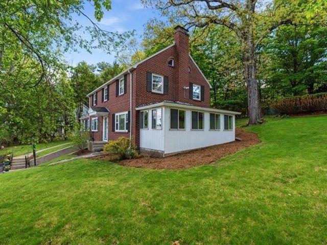 house with 3 bedroom, Woburn MA DS102592154