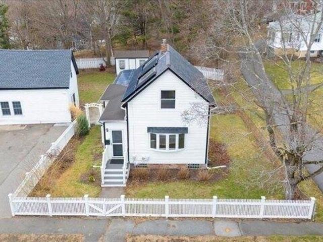 house with 3 bedroom, Woburn MA DS102258034