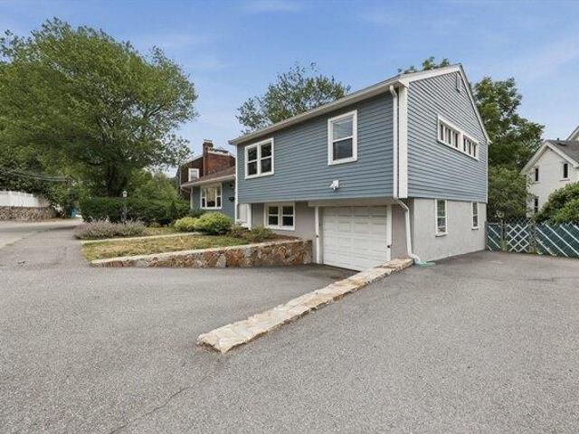 house with 3 bedroom, Woburn MA DS103967788