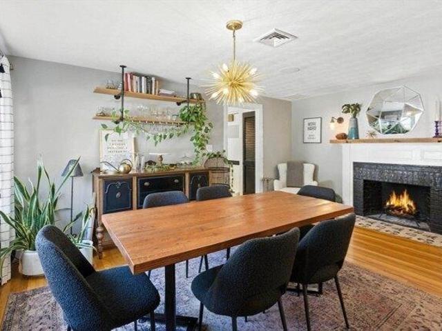 house with 3 bedroom, Woburn MA ES103496954
